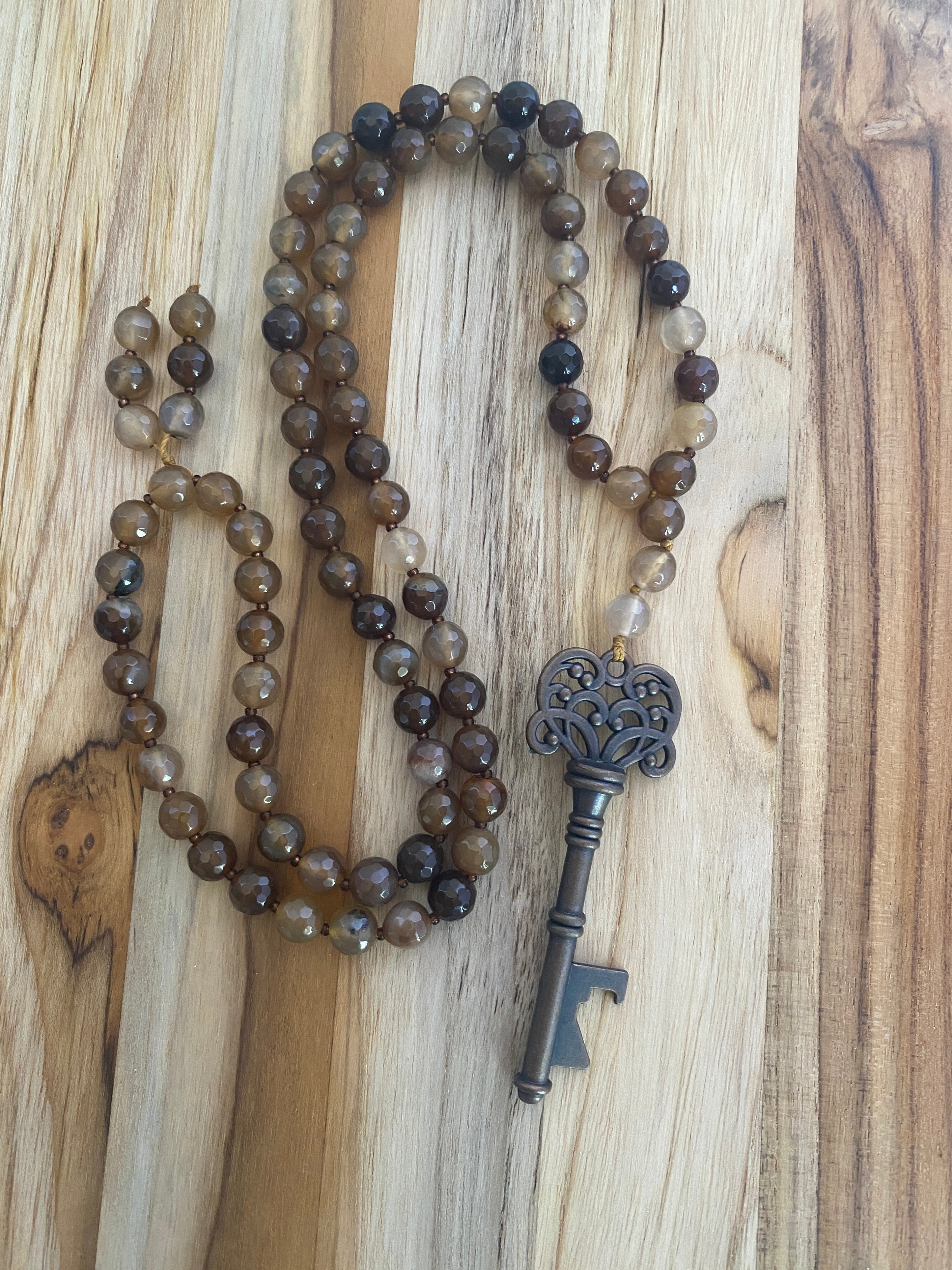 30" Brown Coffee Color Faceted Agate Beaded Necklace with Bronze Color ...